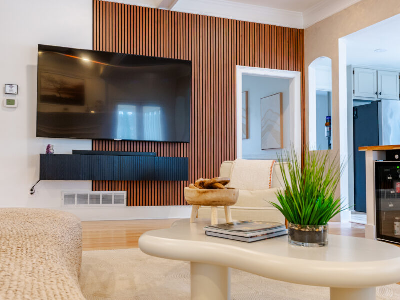 Luxury Minimalist Home on Lake Peachtree - Rentals - Soccer Housing Bureau